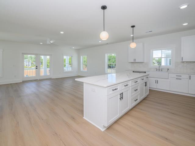 613 South Dogwood