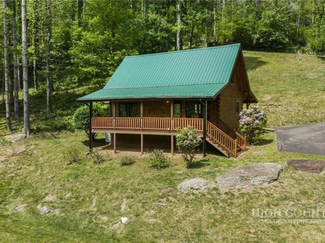 613 Silas Creek Rd, Lansing, NC 28643