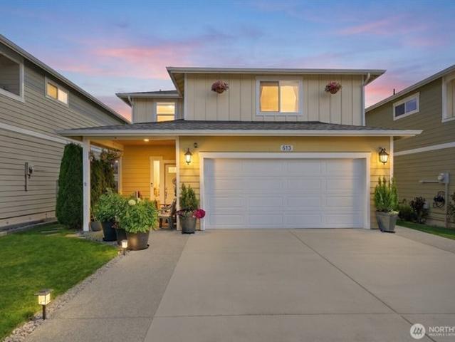 613 Stacey Pl, Sedro Woolley, WA 98284