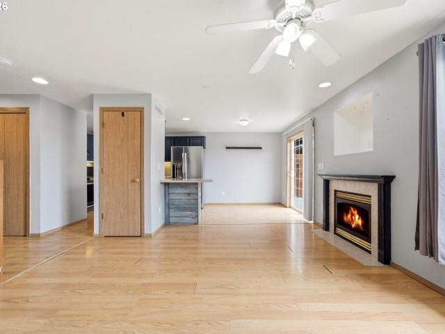 613 SW 13TH ST