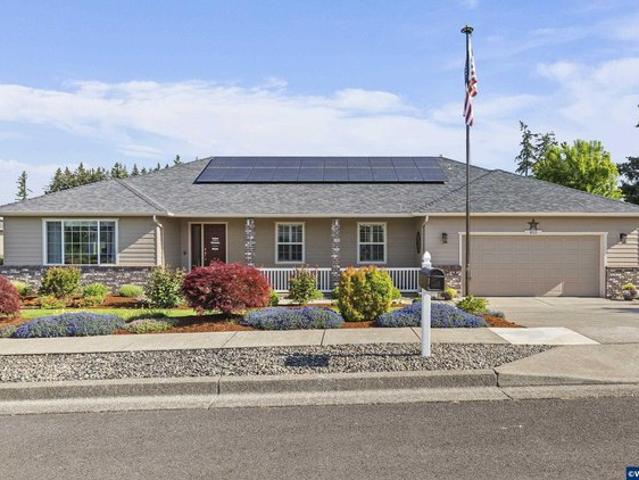 613 SW 7th St, Sublimity, OR 97385