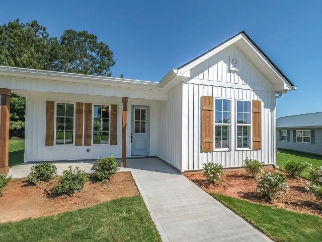613 River Drive