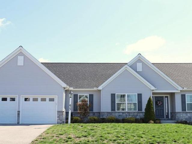 613 Rishel Dr, York, PA 17406