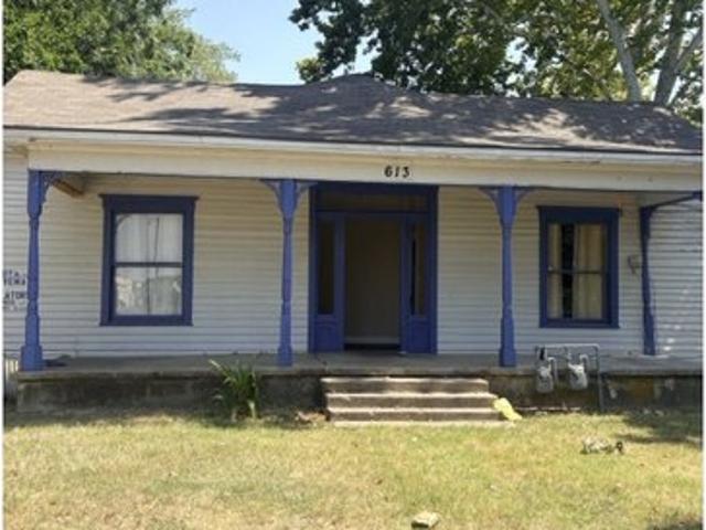 613 W 9th Ave Unit A, Corsicana, TX 75110