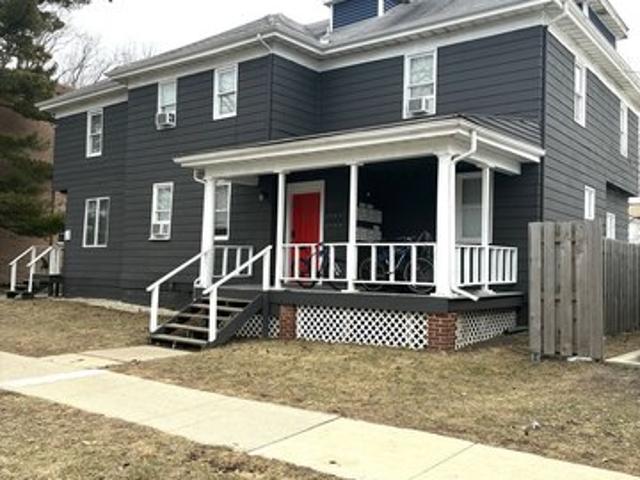 613 W Church St, Champaign, IL 61820