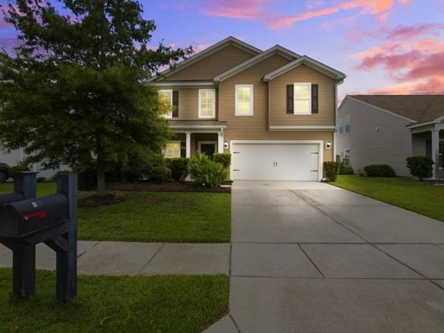 613 Zinnia Dr, Goose Creek, SC 29445