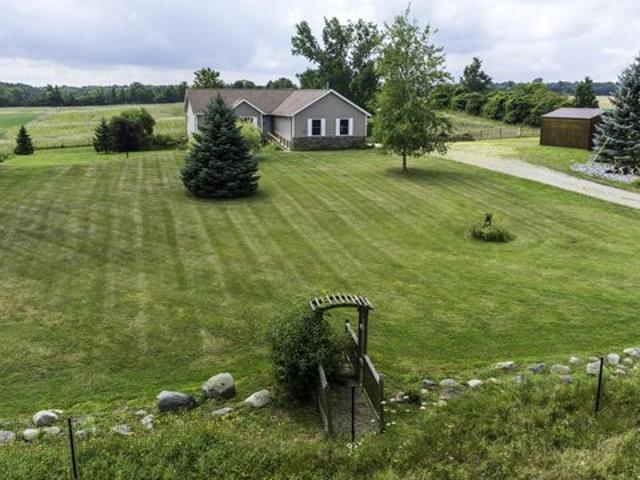 6144 Mortimer Line Rd, Croswell, MI 48422