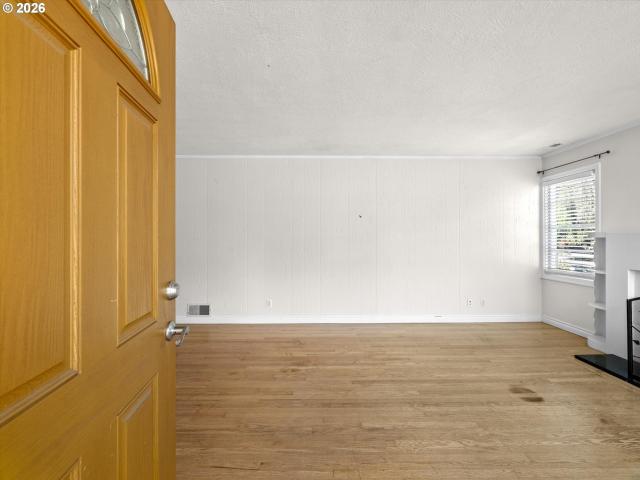 6144 n willamette blvd