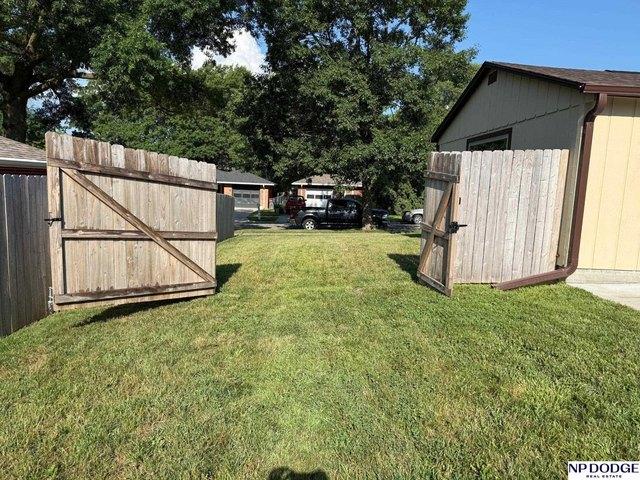 6145 South St, Lincoln, NE 68506