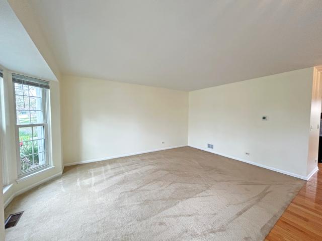 6146 Golfview Drive