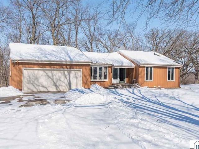 61480 th Ln, Mapleton, MN 56065