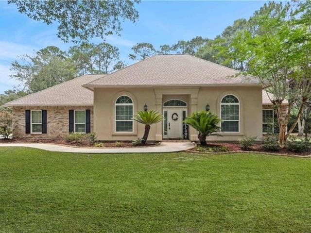 61489 Queen Anne Dr, Lacombe, LA 70445