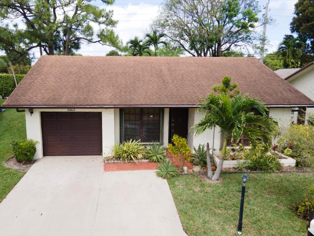 6149 Olivewood Cir, Greenacres, FL 33463 | MLS #B26021