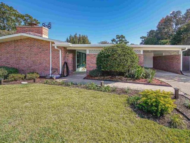 6140 Azalea Rd, Pensacola, FL 32504