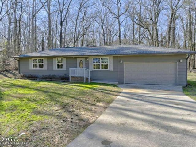 6140 Gwendoline Dr, South Fulton, GA 30349