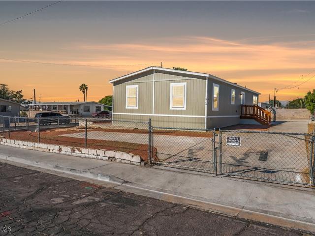 6140 Judson Ave, Las Vegas, NV 89156 | Compass