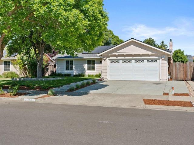 6141 Geronimo Drive
