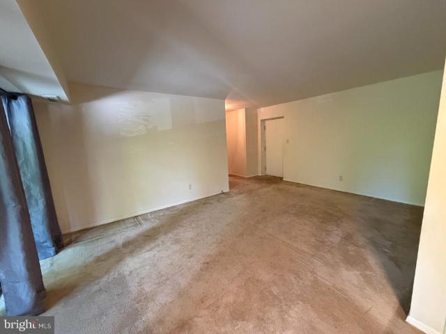 6141 Leesburg Pike # 208