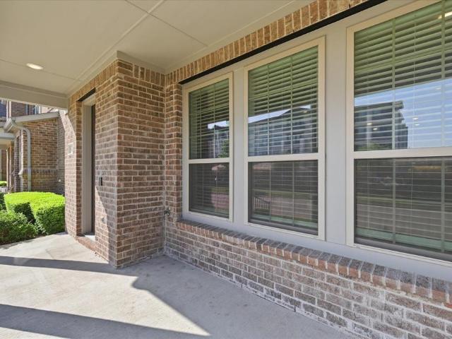 6141 Roper Road