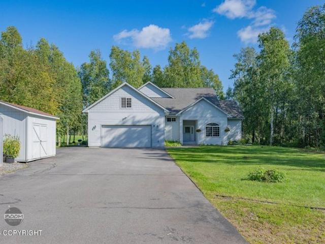 6141 S Roosevelt Dr, Wasilla, AK 99623