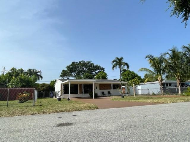 6141 Wiley St, Hollywood, FL 33023 | MLS #A12023