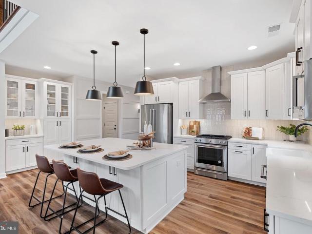 6142 Snowdens Run Drive # SAVANNAH
