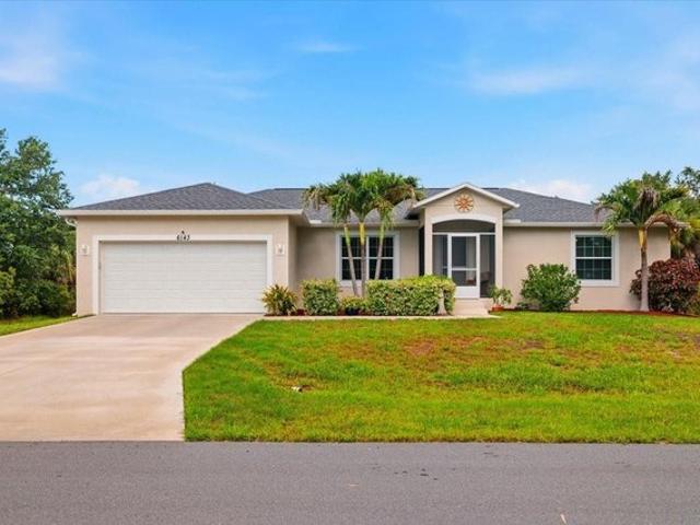 6143 Sturgis St, Englewood, FL 34224