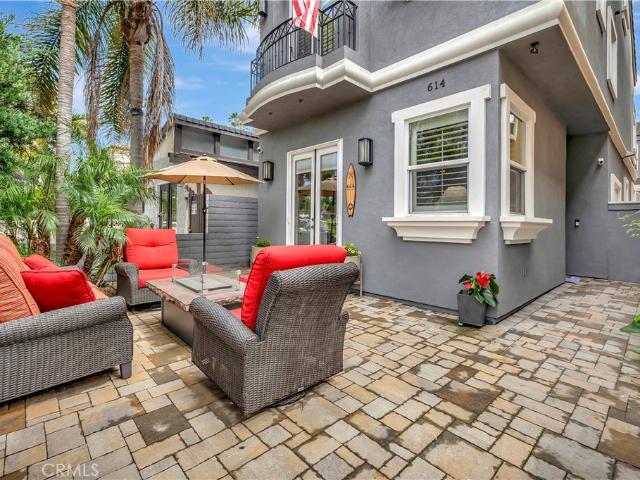 614 16th St, Huntington Beach, CA 92648 | MLS #OC26064 | Compass