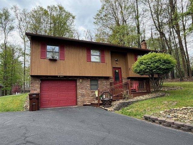 614 Bucco Reef Rd, DuBois, PA 15801