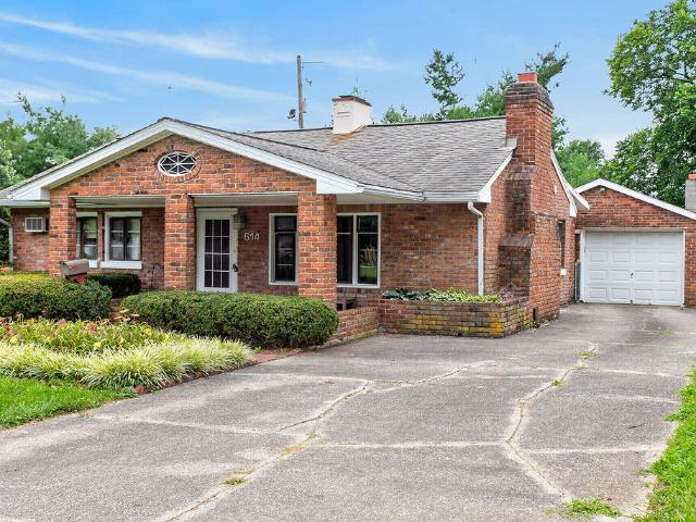 614 Gay Place