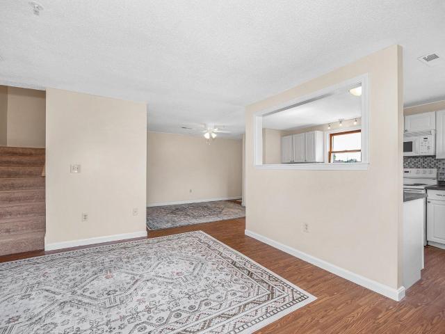614 Elmwood Drive