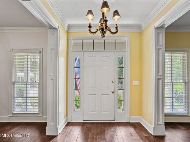 614 Kinsington Court