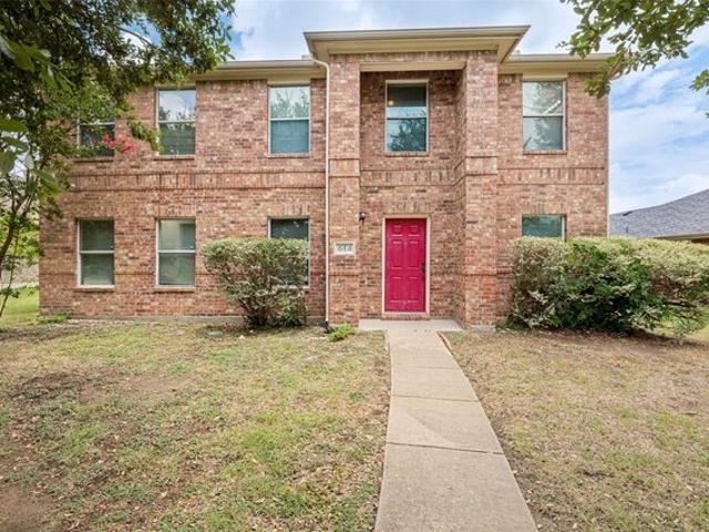 614 Hearthstone Dr, Lancaster, TX 75146