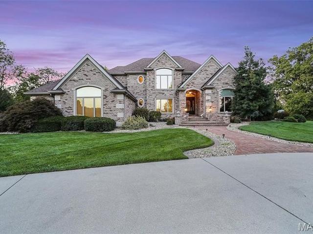 614 Lower Marine Rd, Troy, IL 62294