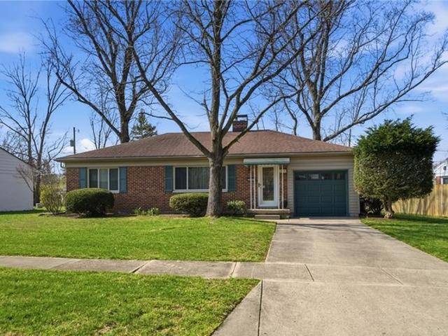 614 Lamont Dr, Kettering, OH 45429