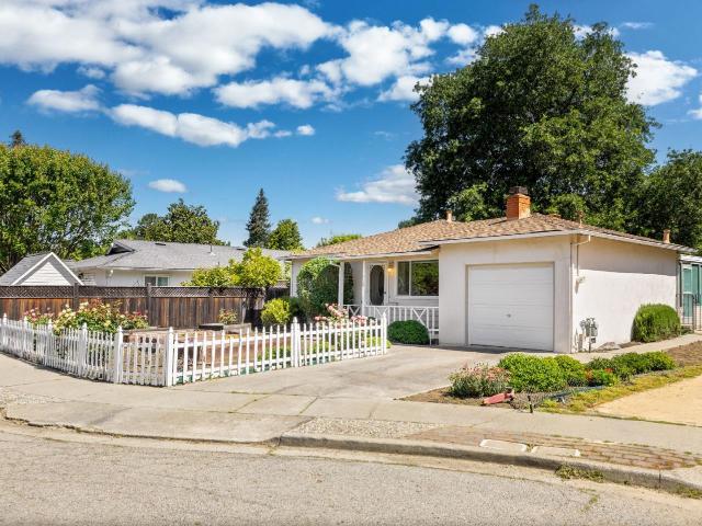 614 Linden Ln, Martinez, CA 94553 | MLS #ML82043 | Compass