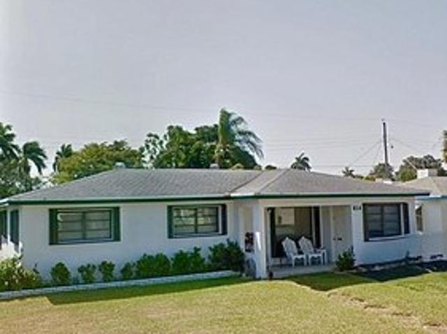 614 N 32nd Ct, Hollywood, FL 33021