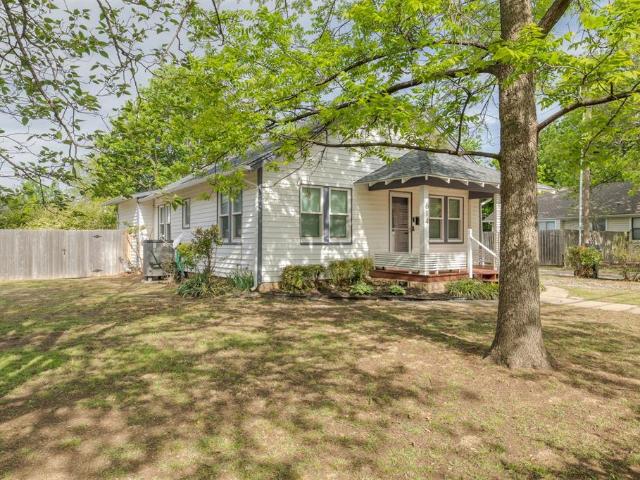 614 N University Boulevard