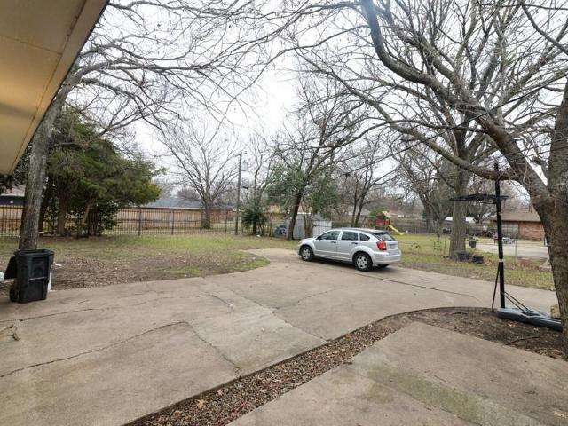614 N Young Boulevard