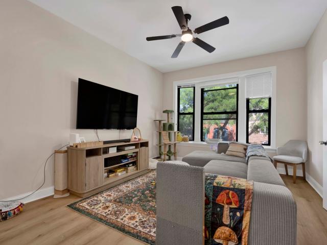 614 S Loomis Street # 2