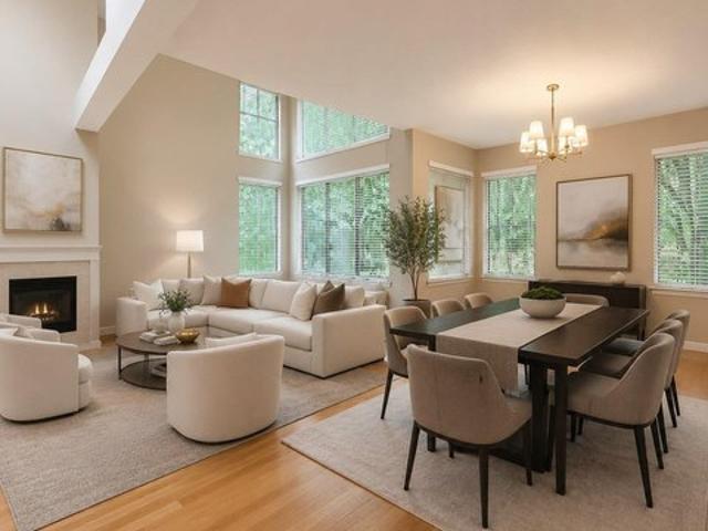 614 Sayre Dr, Plainsboro, NJ 08540