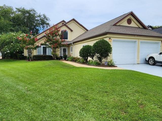 614 Saint Andrews Dr, Gulf Shores, AL 36542
