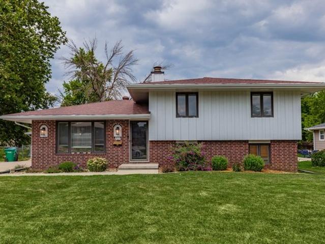 614 SE 8th St, Ankeny, IA 50021