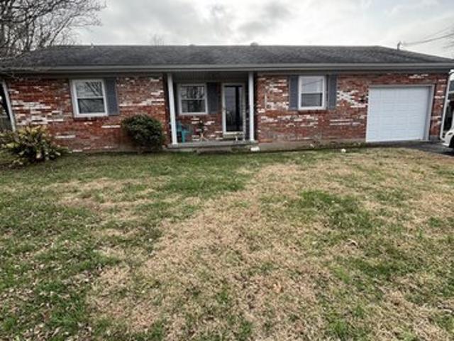 614 Shawnee Dr, Campbellsville, KY 42718