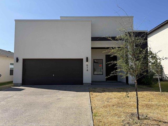 614 Silvana Dr, Laredo, TX 78045