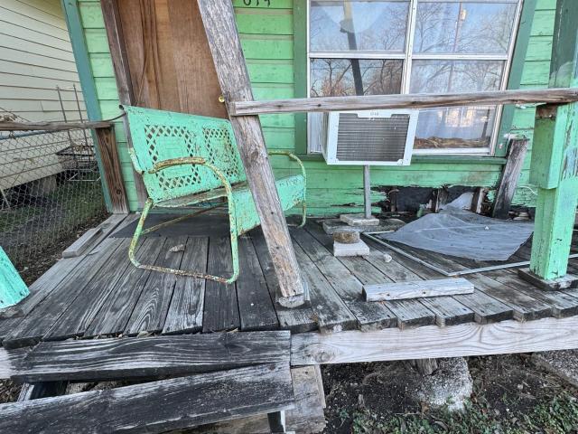 614 Sunglo Drive
