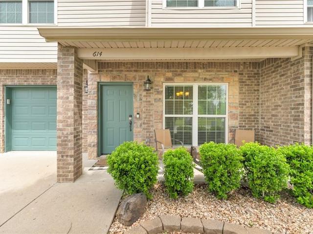614 SW 5th St, Bentonville, AR 72712
