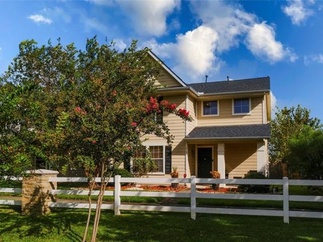 614 Pinto Springs Ln, Houston, TX 77073
