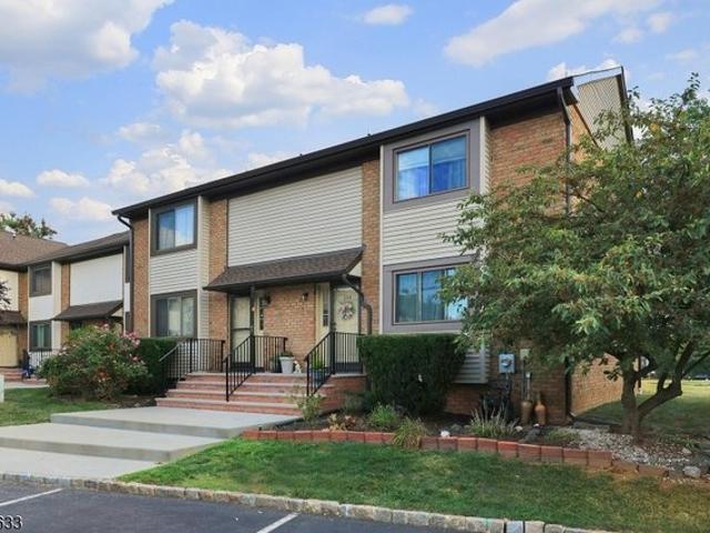 614 Robin Rd, Hillsborough Twp, NJ 08844