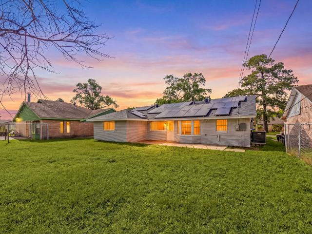 614 Red Oak Ave, Crosby, TX 77532 | MLS #67242
